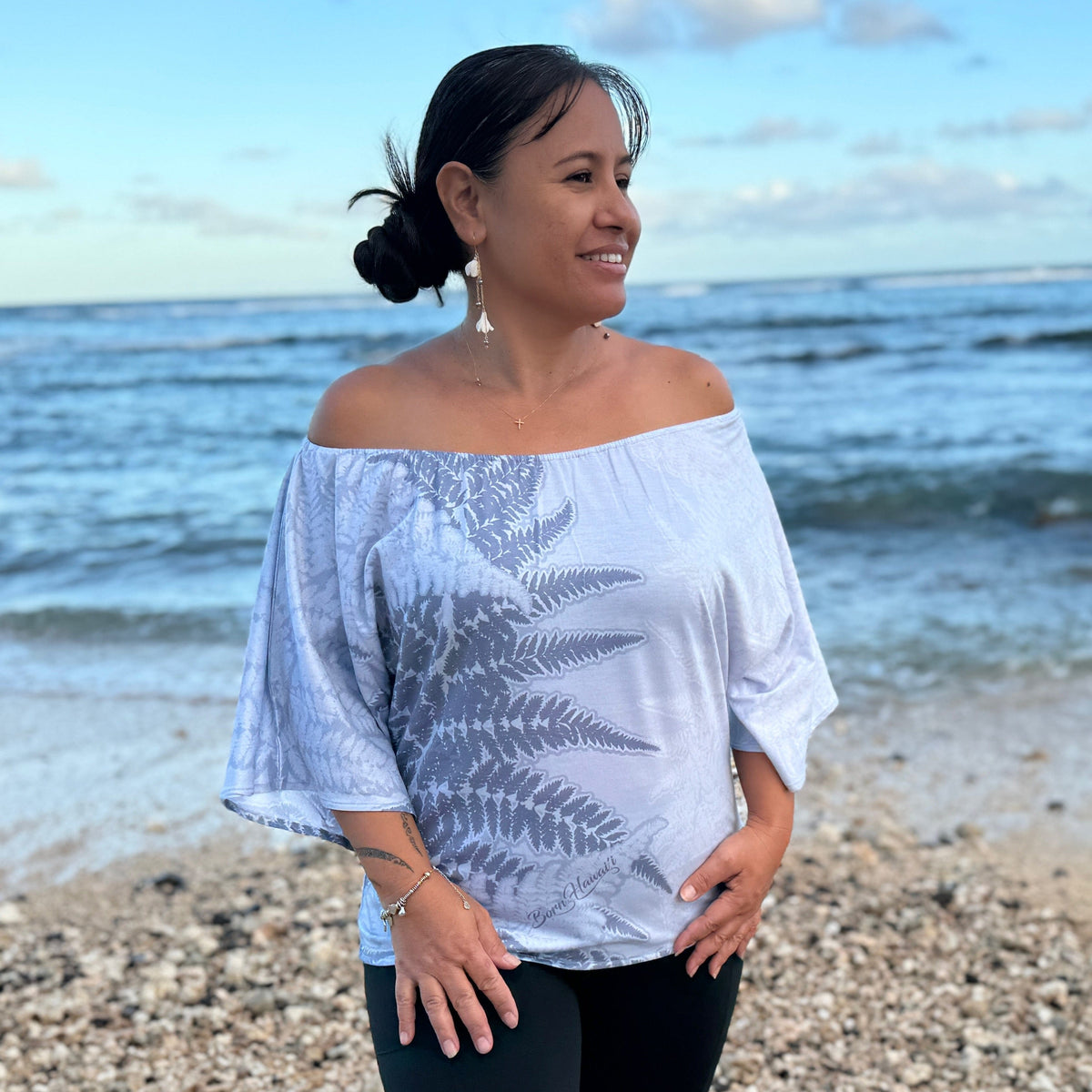 HALUPA OFF SHOULDER TOP SILVER – Born Hawaii