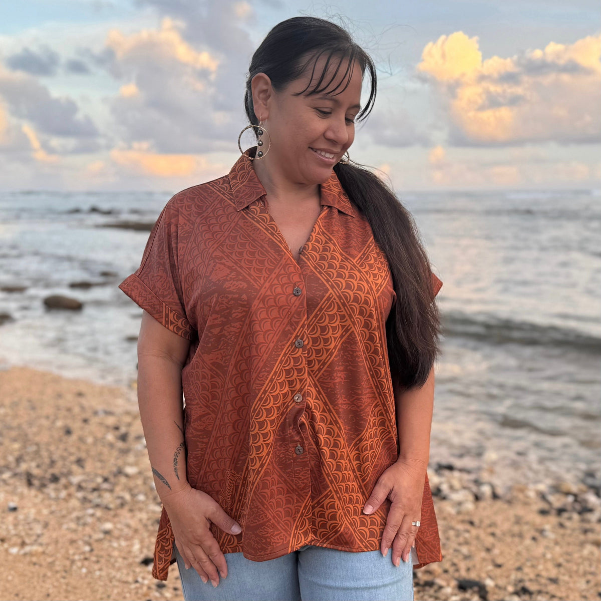 TAPA BUTTON BLOUSE RUST – Born Hawaii